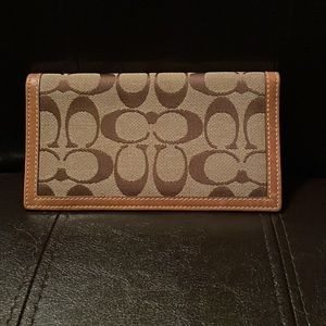 Coach | Bags | This 3 Piece Coach Set Which Was Created In Neutral ...